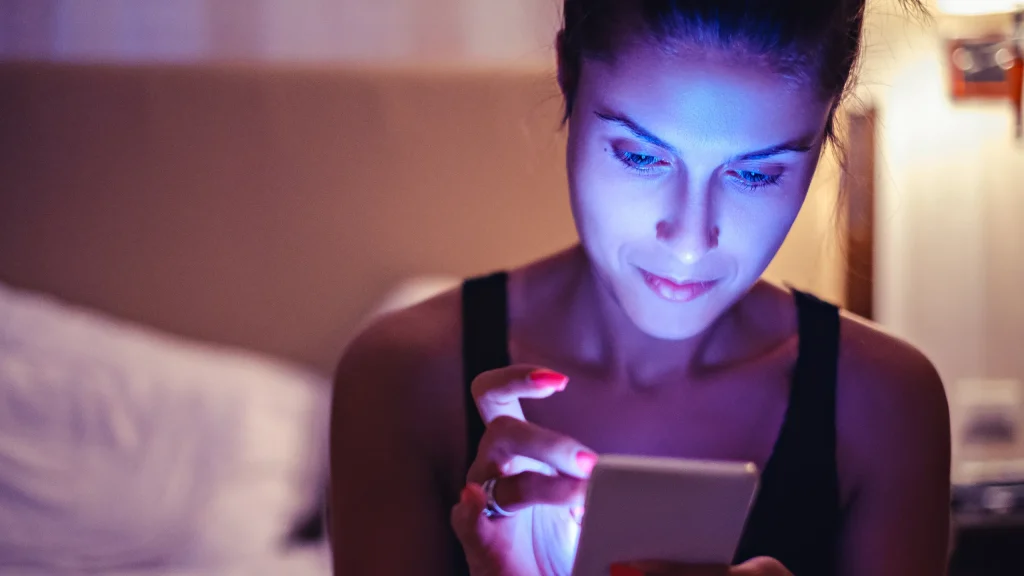 Digital Aging: Protecting Your Skin from Blue Light Exposure